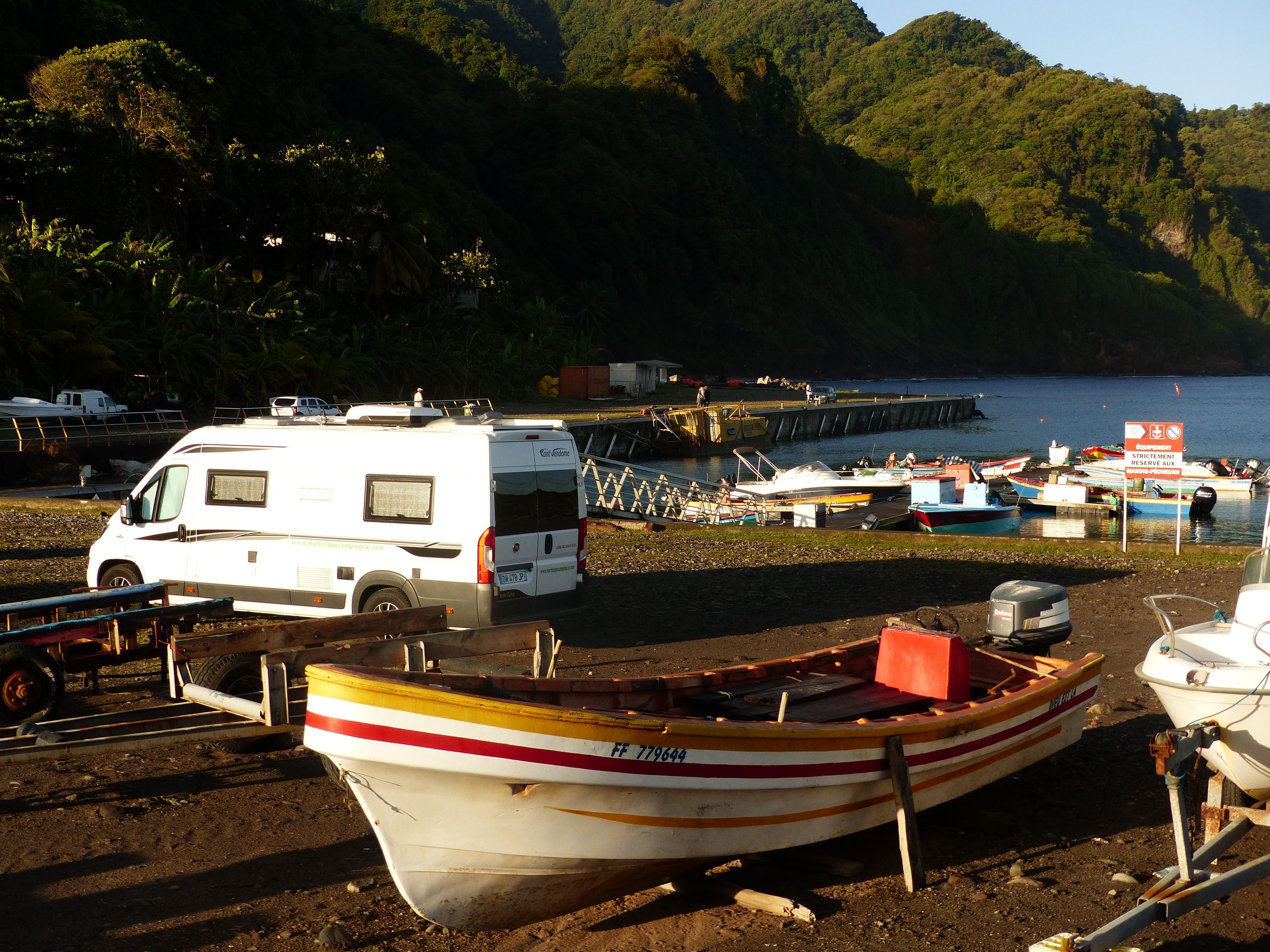 Embarquez pour votre Road Trip Tropical ! - Martinique Camping Car